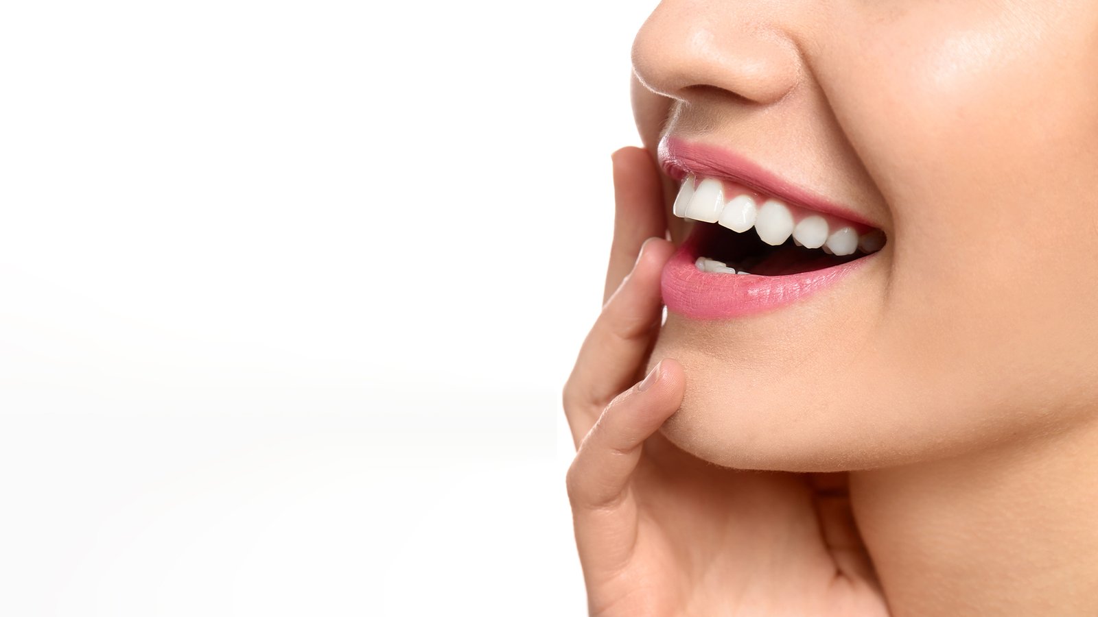 Explore Hollywood Smile in Turkey at Kristal Clinic. Kristal Clinic